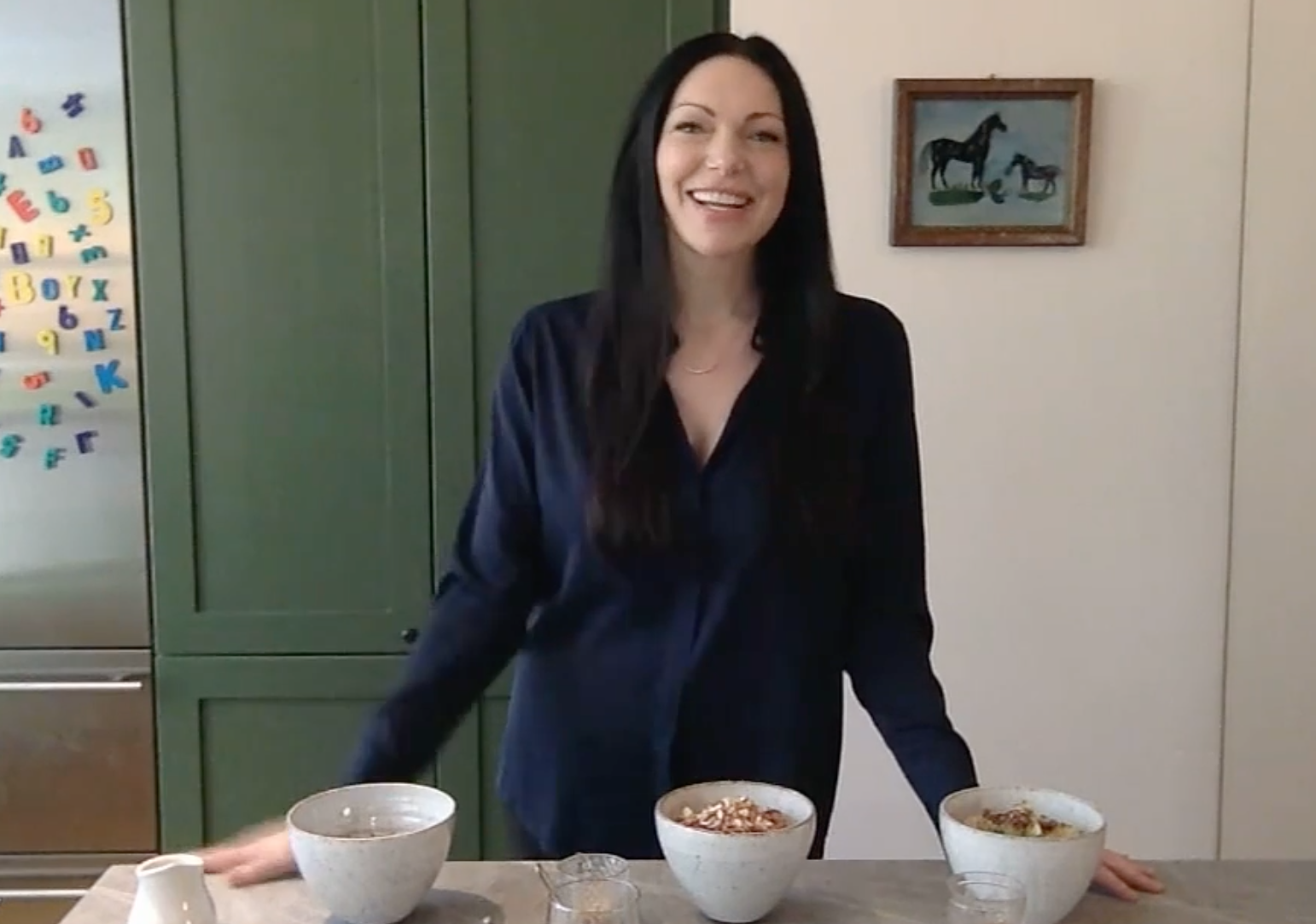 Laura Prepon’s Oatmeal (3 Ways) | Live with Kelly and Mark